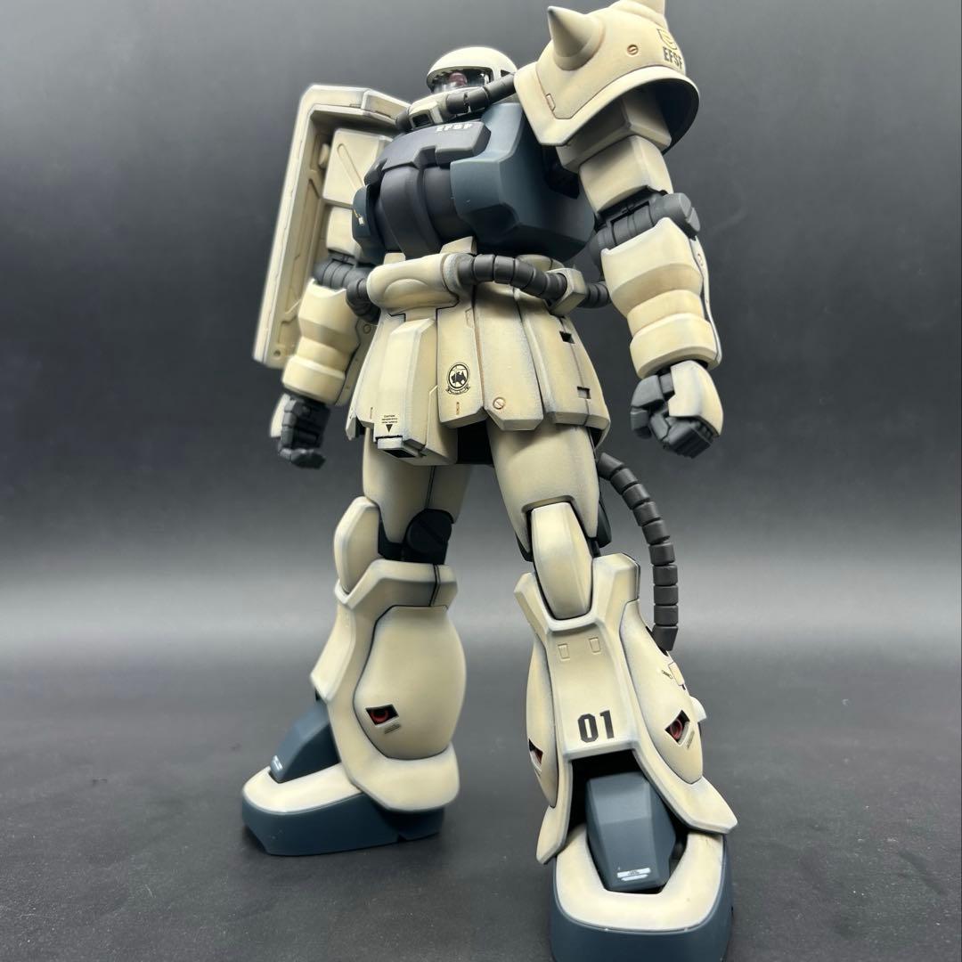 ガンプラ塗装済完成品 MGザクIIF2型（連邦軍仕様）
