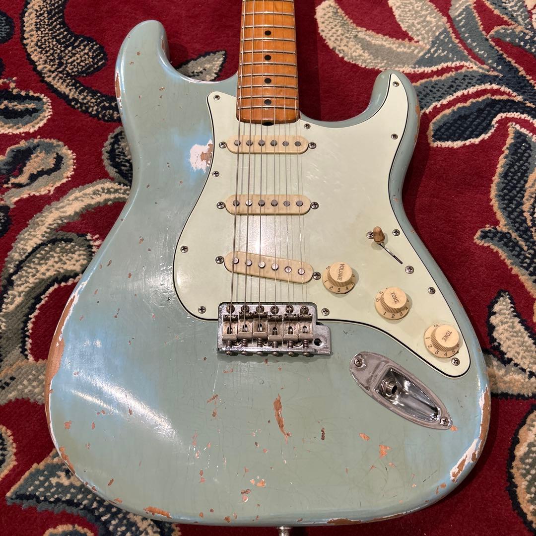 Fender Stratocaster コンポーネント