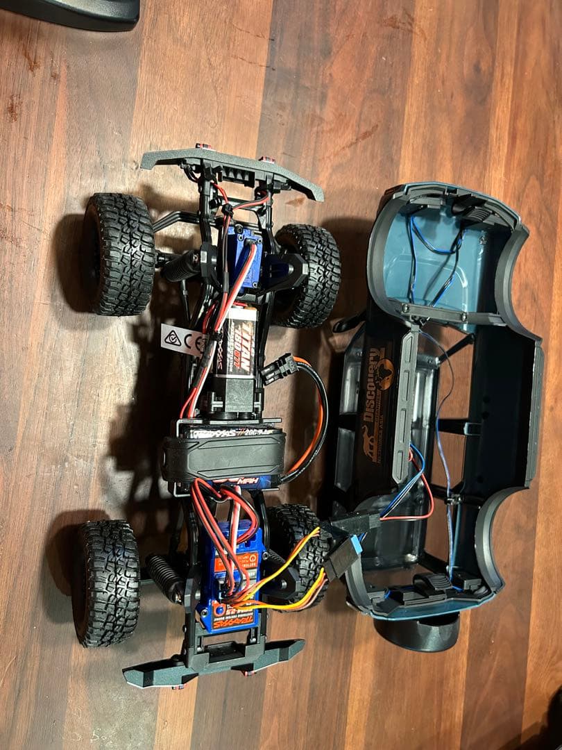 Traxxas trx4m フォードBroncoグレーオフロードRCカー