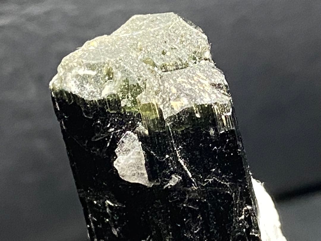 ブラックトルマリン　水晶　共生　52.6g