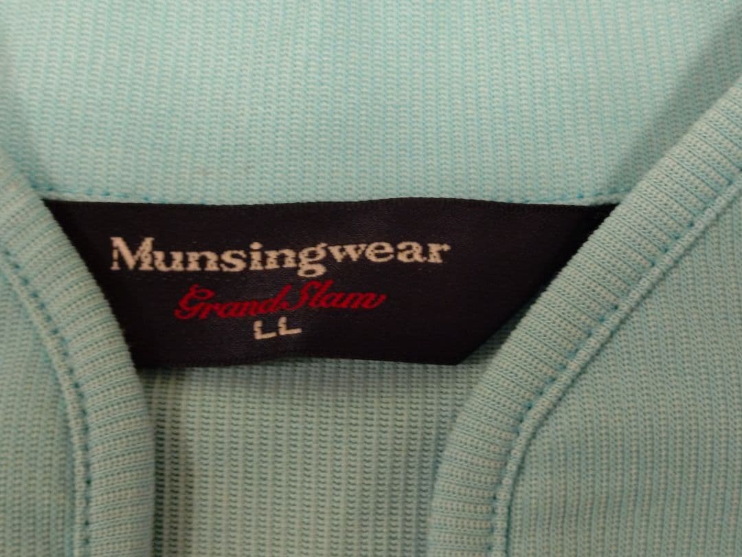 Munsingwear 水色ポロシャツ