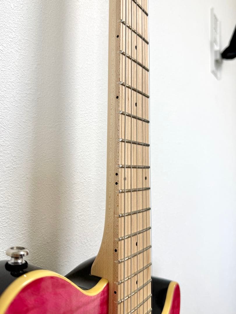ギター Sterling By Music Man AxisAX40 TransPink