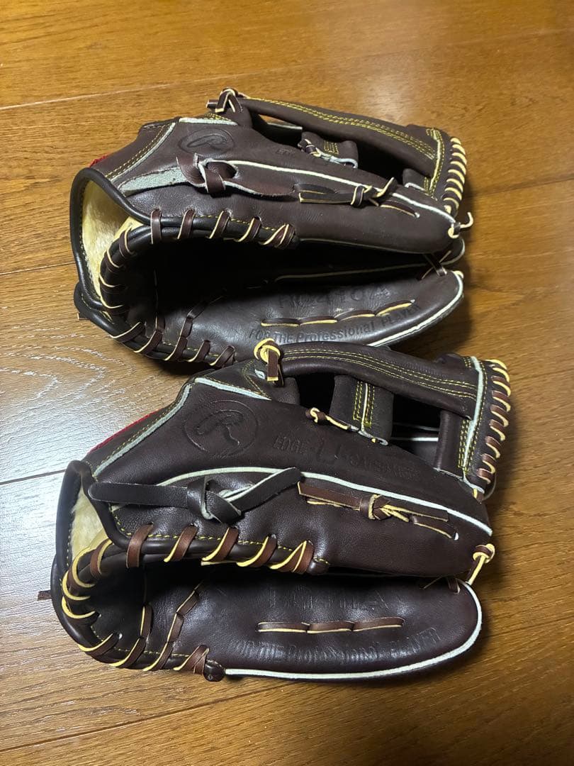 野球グローブ　2個セット！！asics Rawlings 子供用　状態良