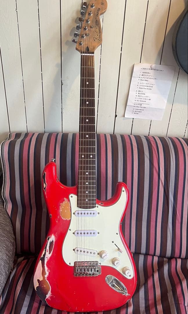 メーカー不明Stratocaster フィエスタレッド　レリック加工