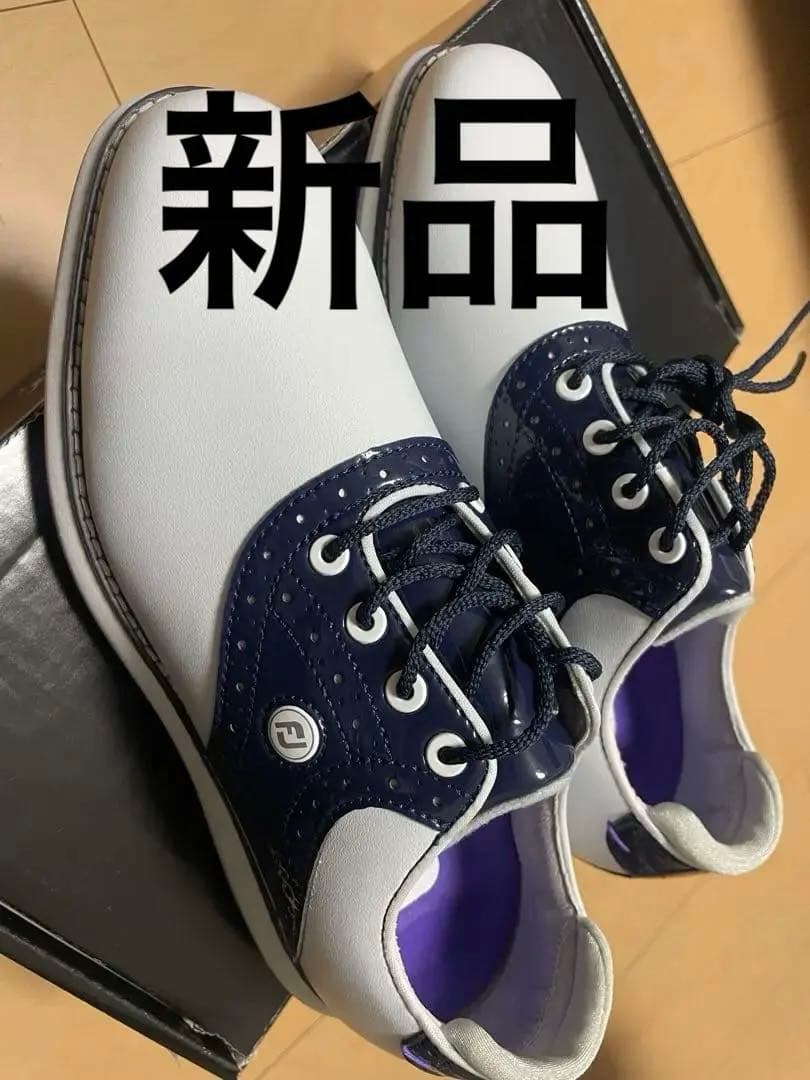 新品未使用　FootJoy ゴルフシューズ　ホワイト23センチ