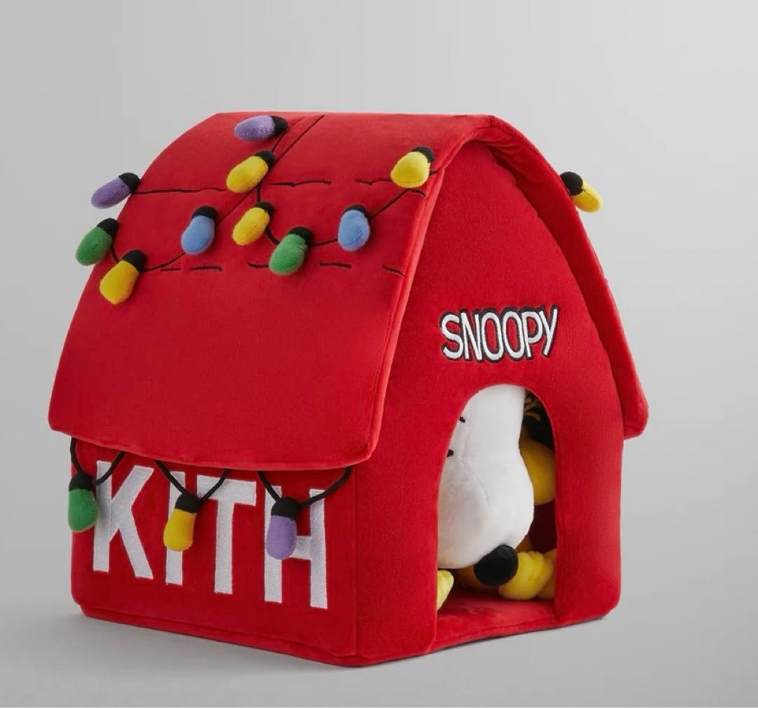 新品 Kith for Peanuts Snoopy Doghouse