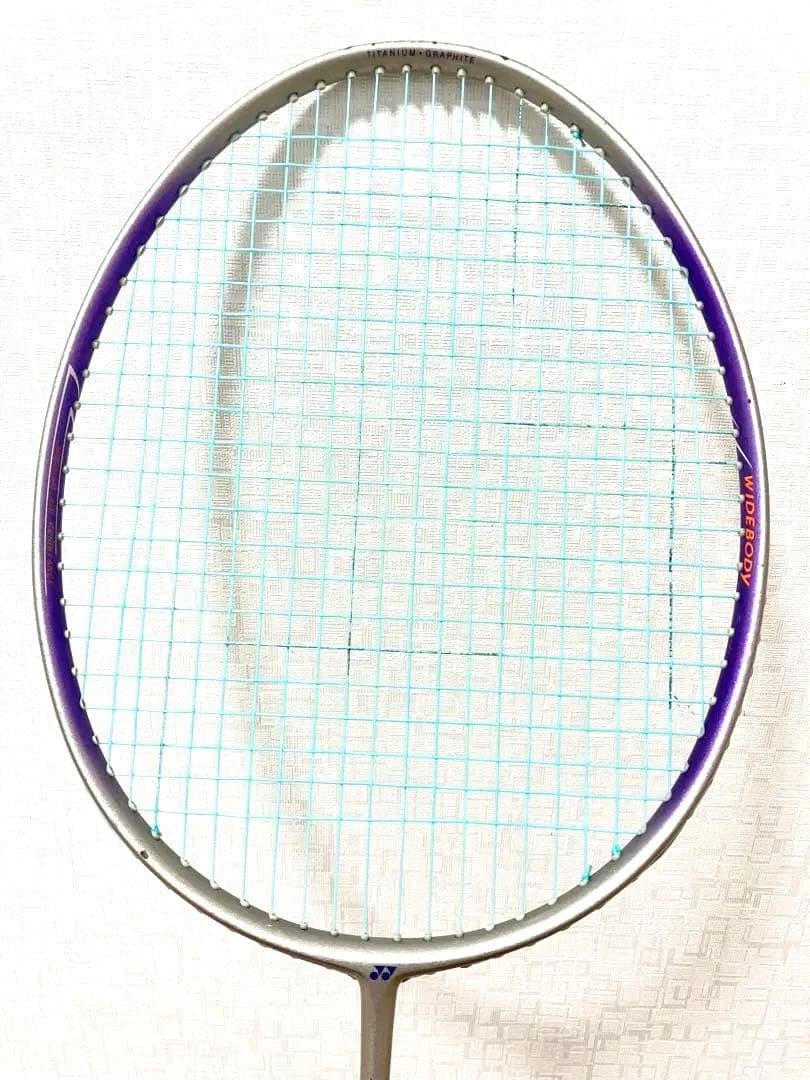 YONEX AEROTUS100 ヨネックス　エアロータスバドミントンラケット