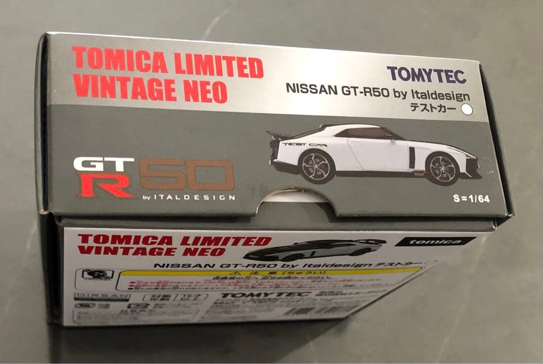 1/64 トミカリミテッドヴィンテージ ニッサン GT-R イタルデザイン 2台
