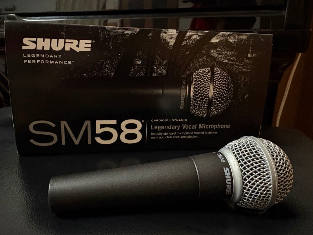 SHURE SM58 定番マイク　ほぼ未使用 付属品完備＋ケーブル付