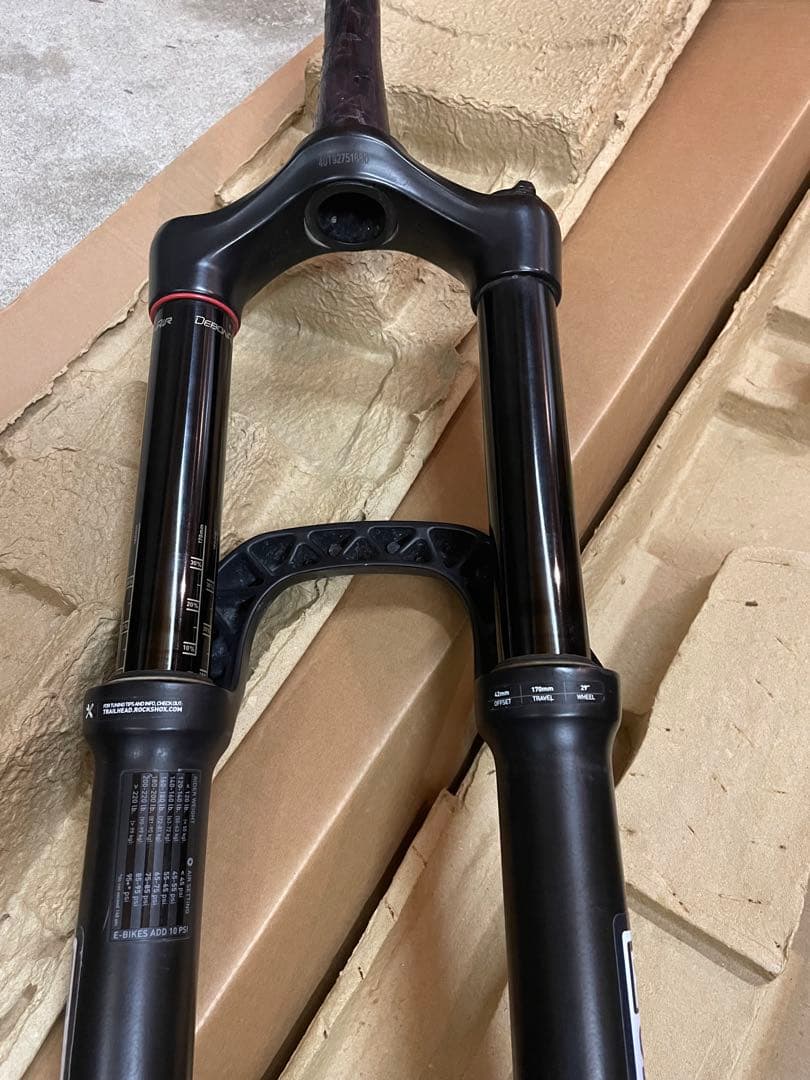 RockShox Yari 29er サスペンションフォーク
