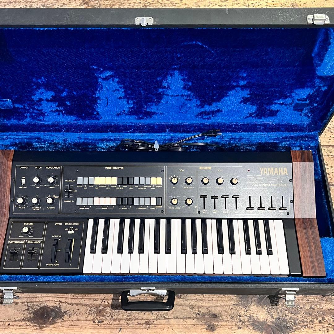 YAMAHA CS15D フォニックシンセサイザー ケース付き