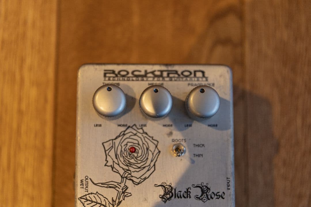 Rocktron Black Rose オクターバー