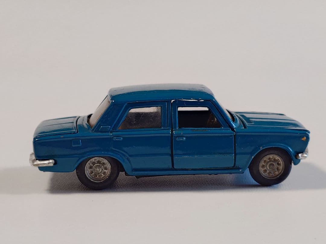 ミニカー MERCURY FIAT - 125 BERLINE