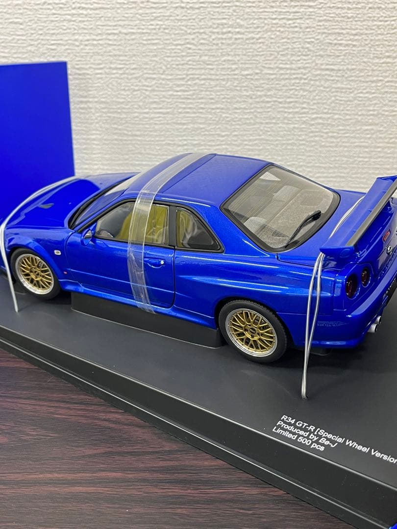 オートアート1/18 be-J世界限定500台 R34スカイラインGT-R