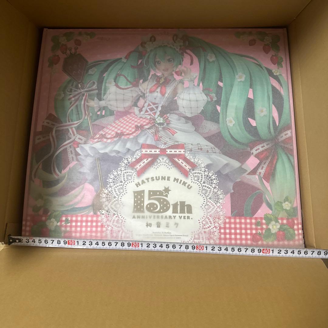 新品未開封 初音ミク 15th Anniversary ver. フィギュア