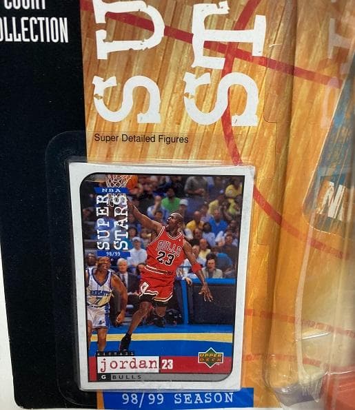 新品NBA SUPER STARS マイケル・ジョーダン フィギュア 98/99