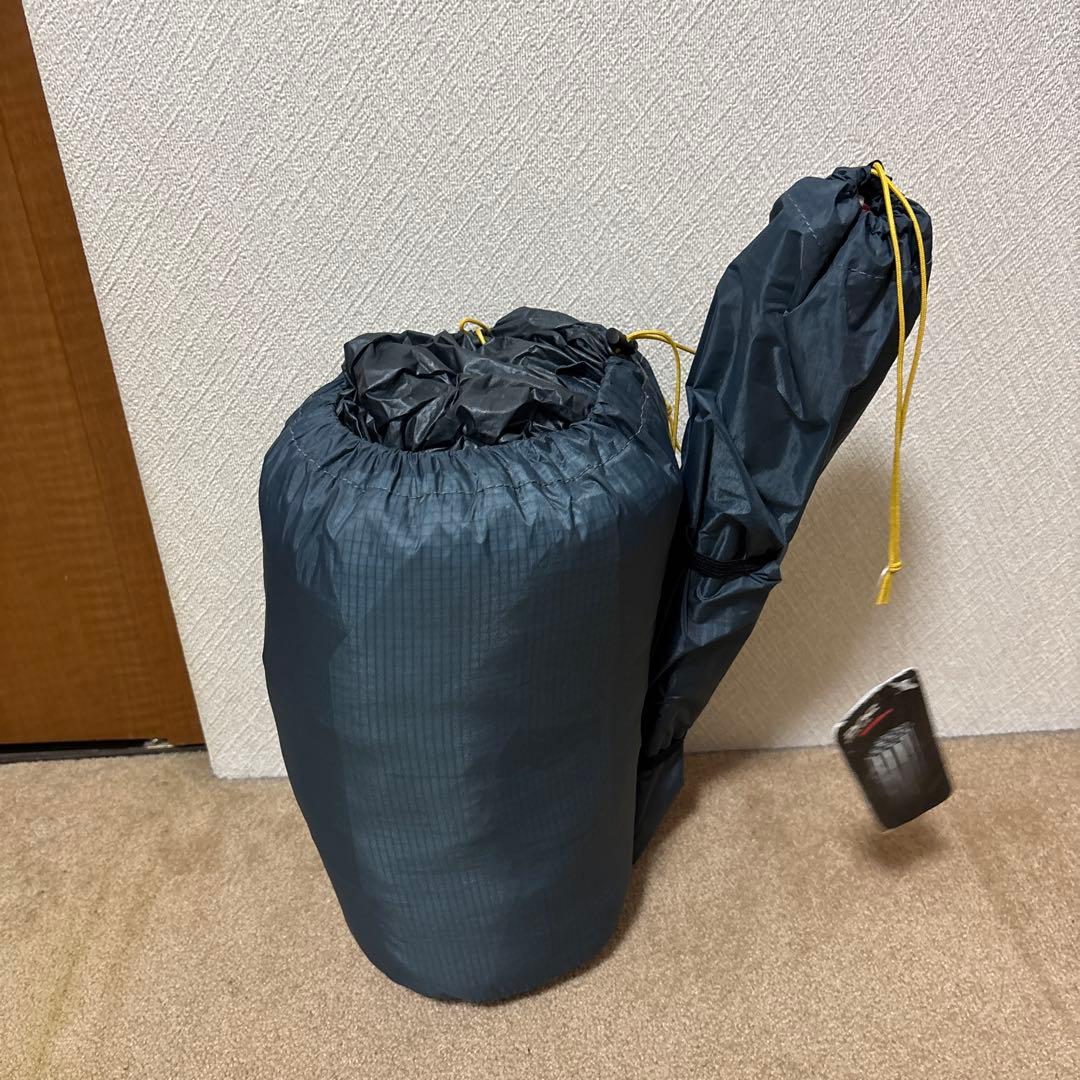 朱*航様 MOUNTAIN HARD WEAR NIMBUS 2P フットプリン