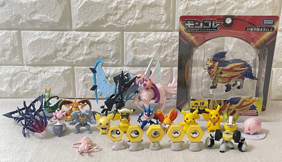 ポケモン　モンコレ　メルタン　メルメタル　ムンナ　まとめ売り　激レア　23体