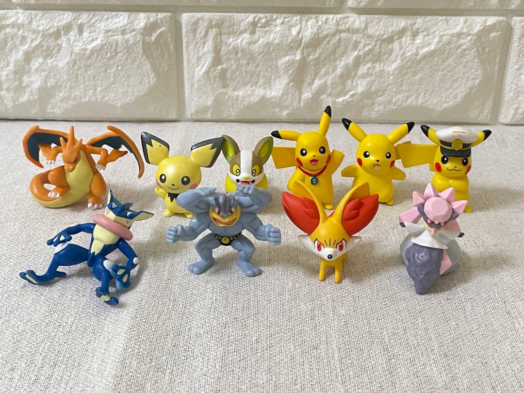 ポケモン　モンコレ　メルタン　メルメタル　ムンナ　まとめ売り　激レア　23体