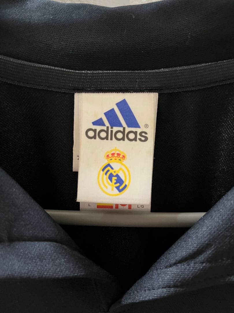 フィーゴ ユニフォーム直筆サイン 鑑定書付きレアル マドリード サイン入り