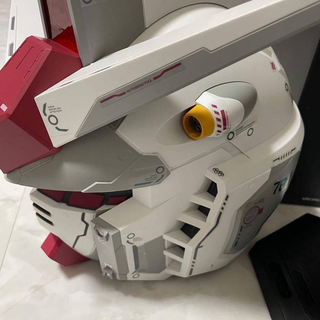 機動戦士ガンダム　ガンダム　RX-78-2　ヘルメットアクション　フィギュア