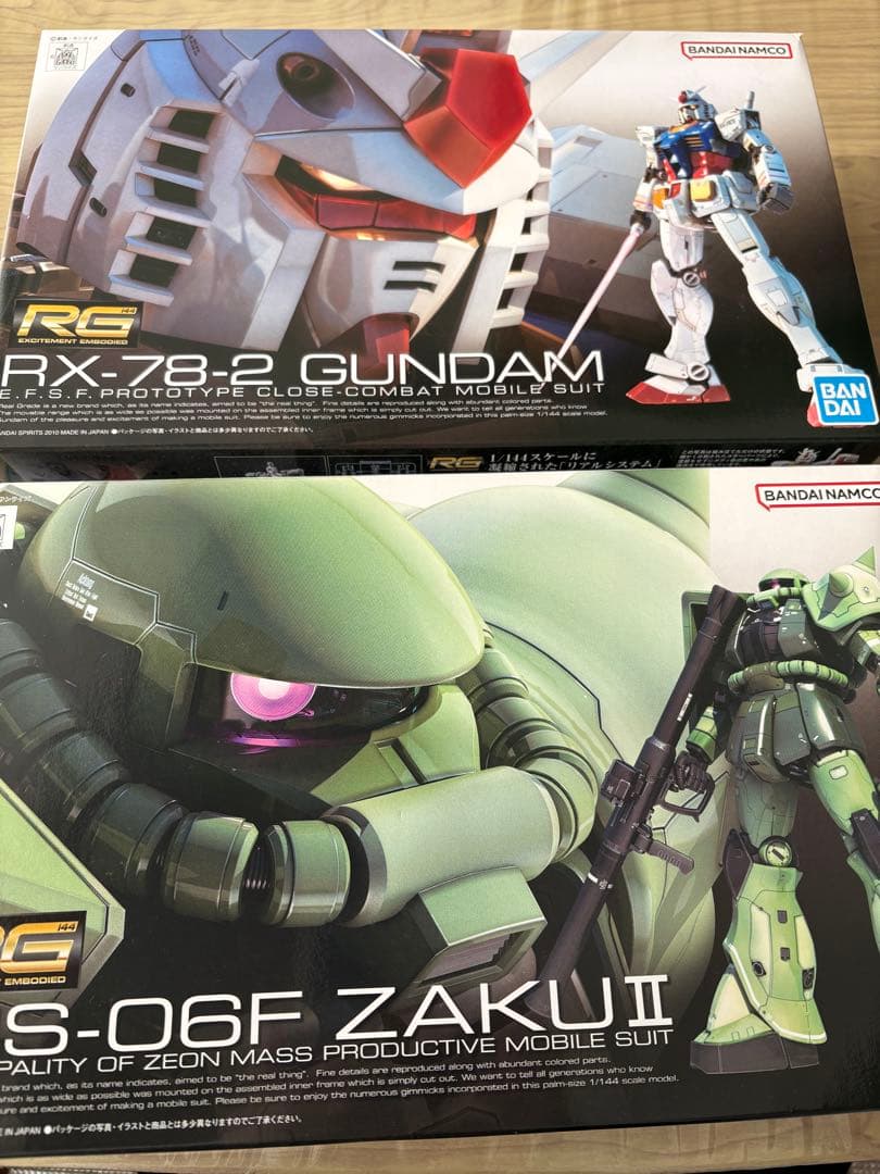 RG RX-78-2 ガンダム & MS-06F ザクII セット