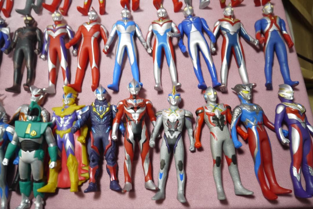 ウルトラヒーローシリーズ500　ウルトラ怪獣シリーズ500　ソフビ　101体