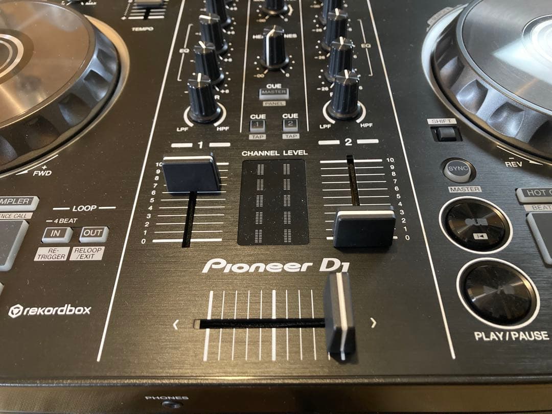 美品 Pioneer DJ DDJ-RB コントローラー
