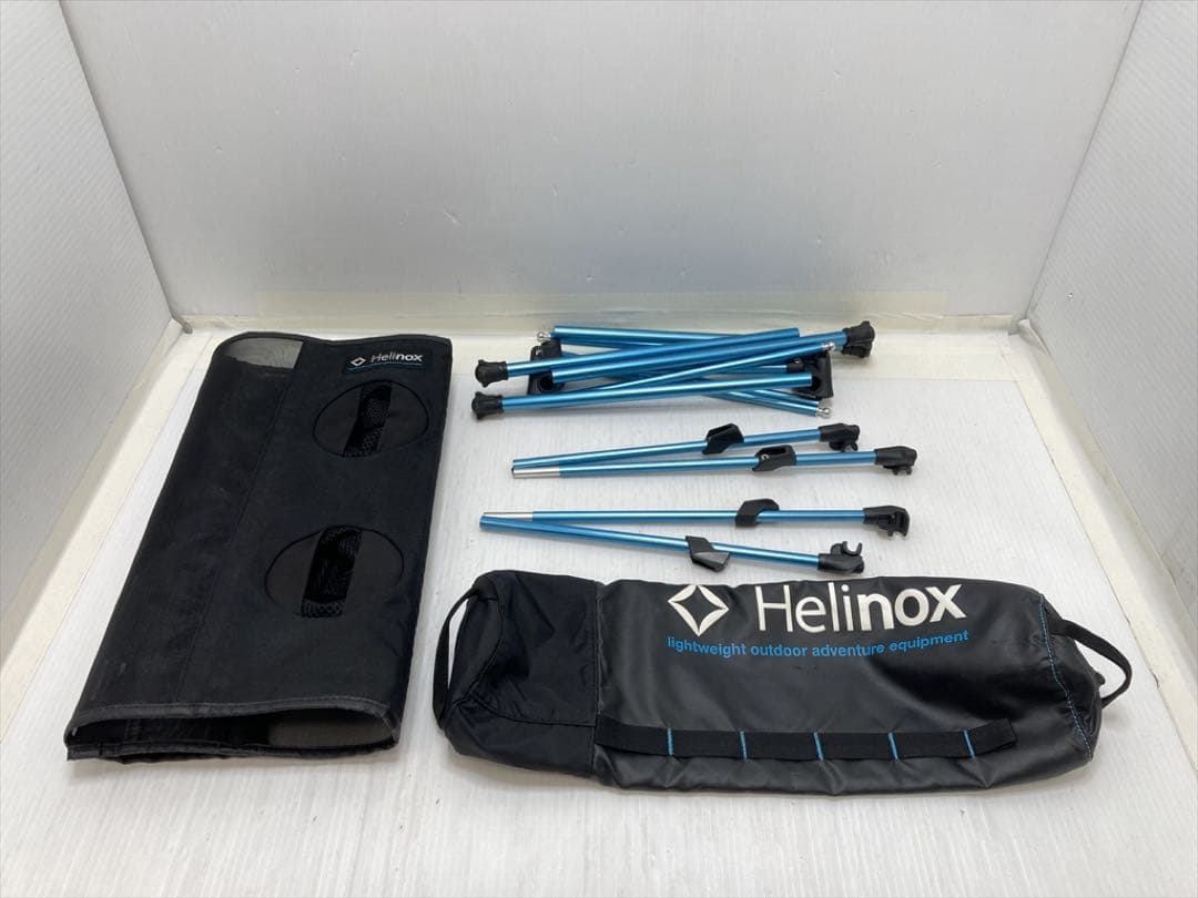 Helinox 折りたたみメッシュテーブル
