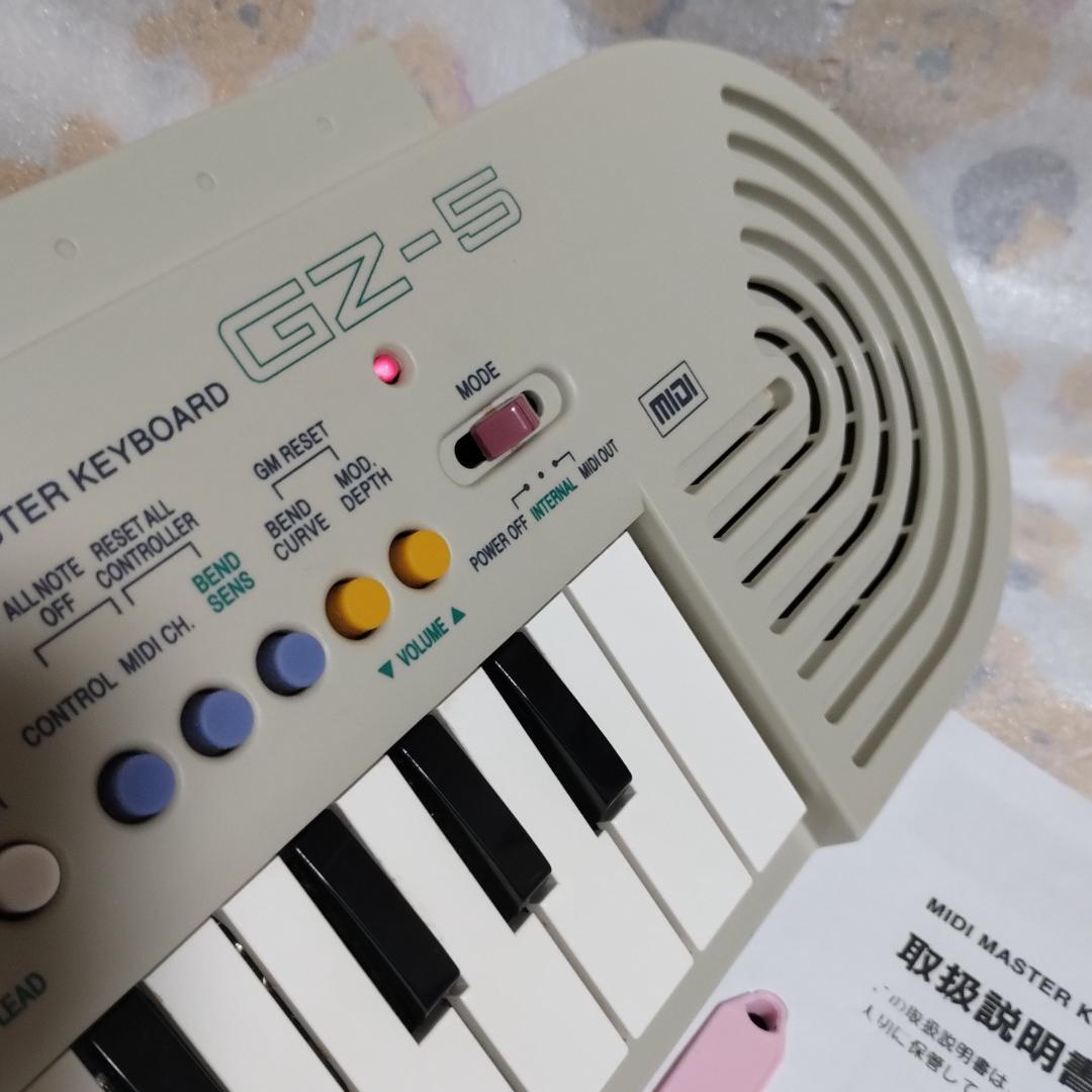 カシオ・MIDIキーボード 「 GZ-5 」純正ACアダプター付き