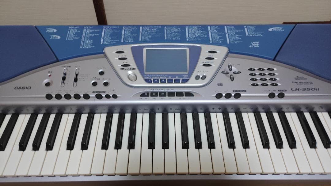 鍵盤楽器 Casio LK-350 it