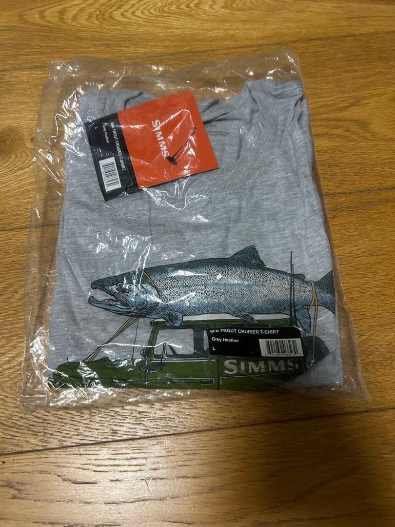 シムス Tシャツ トラウト　柄　クルーザー　simms パタゴニア　サーモン