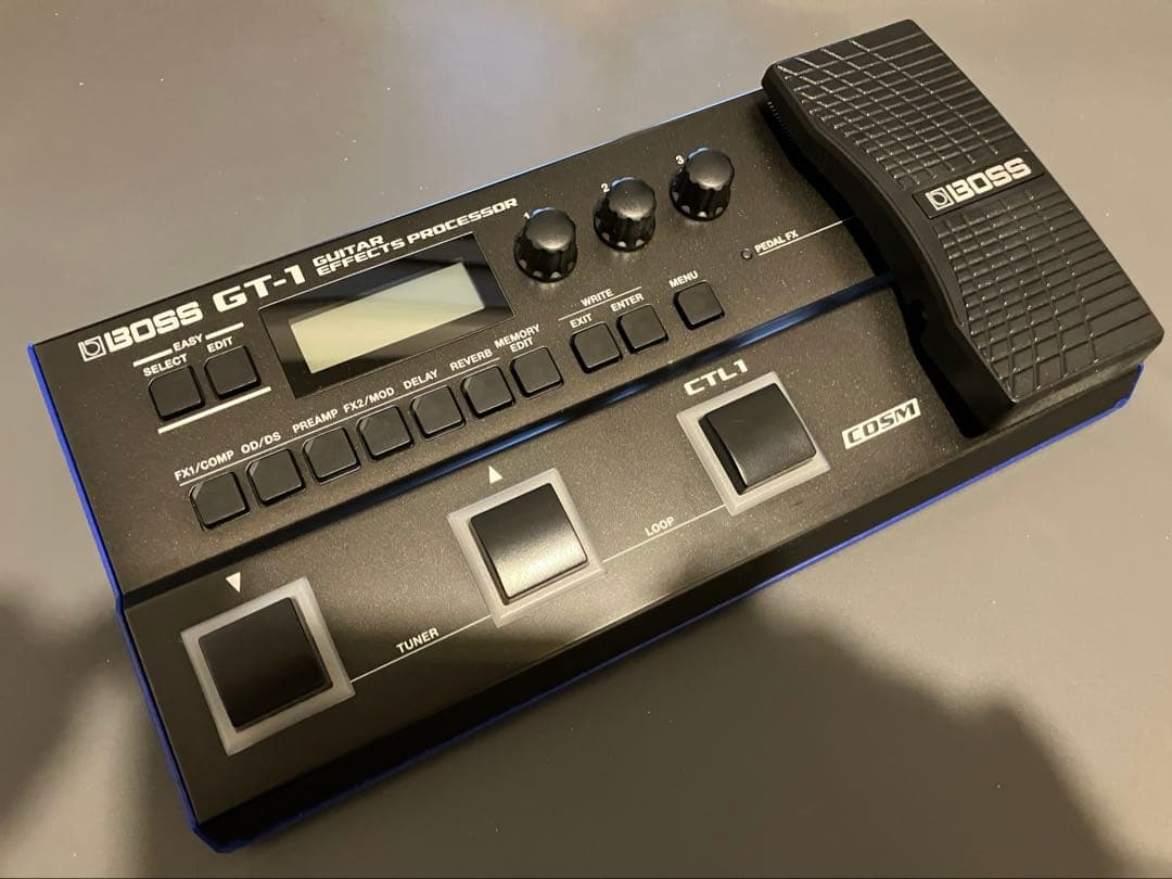 BOSS GT-1 ギターエフェクター（中古美品）