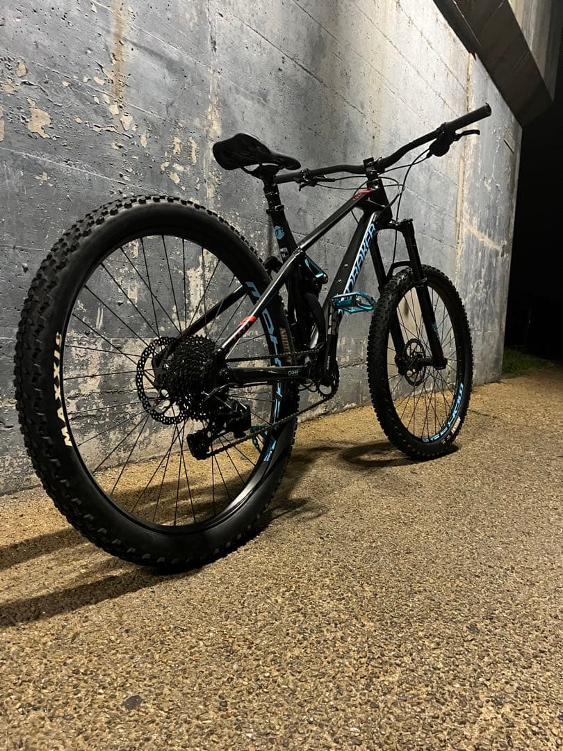 タクポMONDRAKER（モンドレイカー）FOXY 27.5 2019年
