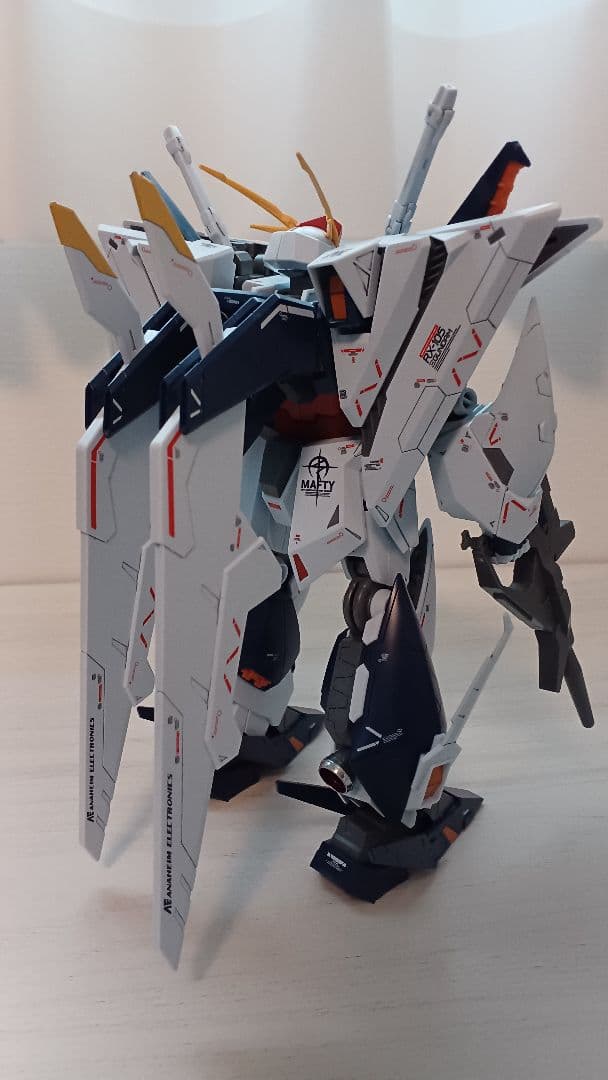 HGUC　クスィーガンダム　組立品