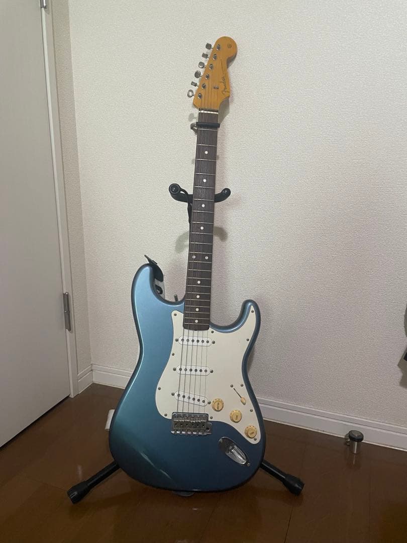 美品 フェンダー ストラトキャスター ブルー Fender ST62-70TX