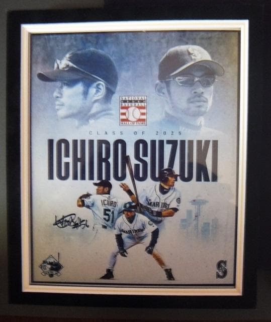 イチロー直筆サイン入り2004年Alternate jersey(額入り)