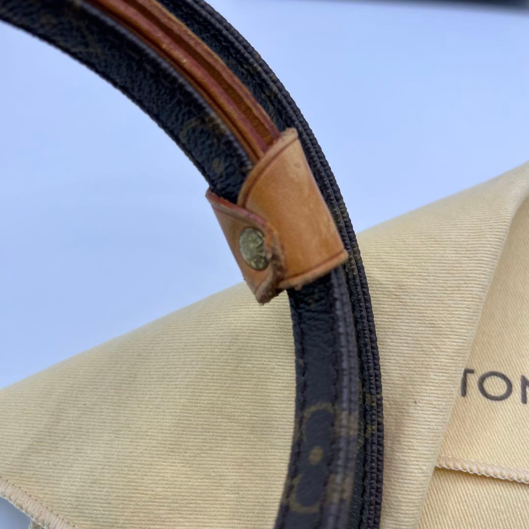 LOUIS VUITTON リード　首輪　セット　ルイヴィトン 中古　モノグラム