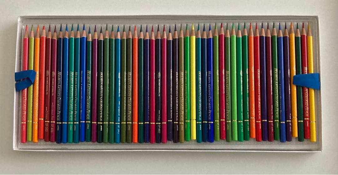 Holbein Artist's Colored Pencil 150色セット
