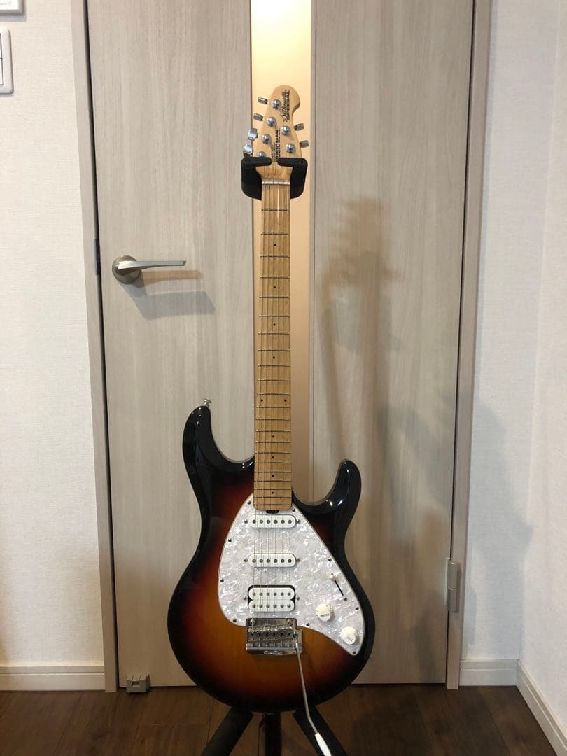 MUSIC MAN Silhouette Special 2000年製