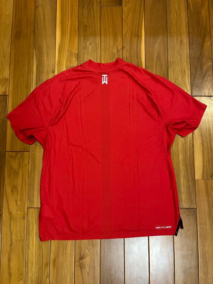 Nike Tiger Woods DRI-FIT 半袖シャツ+ベストＭセット売り