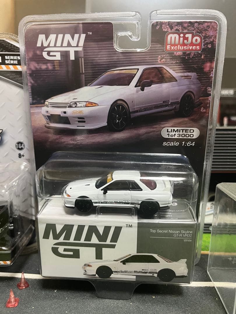 minigt 製 1/64 トップシークレット GTR VR32 ホワイト　未開