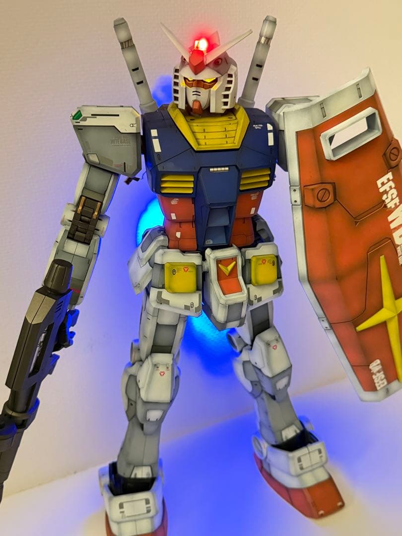 【一点物／LED発光メガサイズ ガンダム 1/48 RX-78-2 完全再現塗装