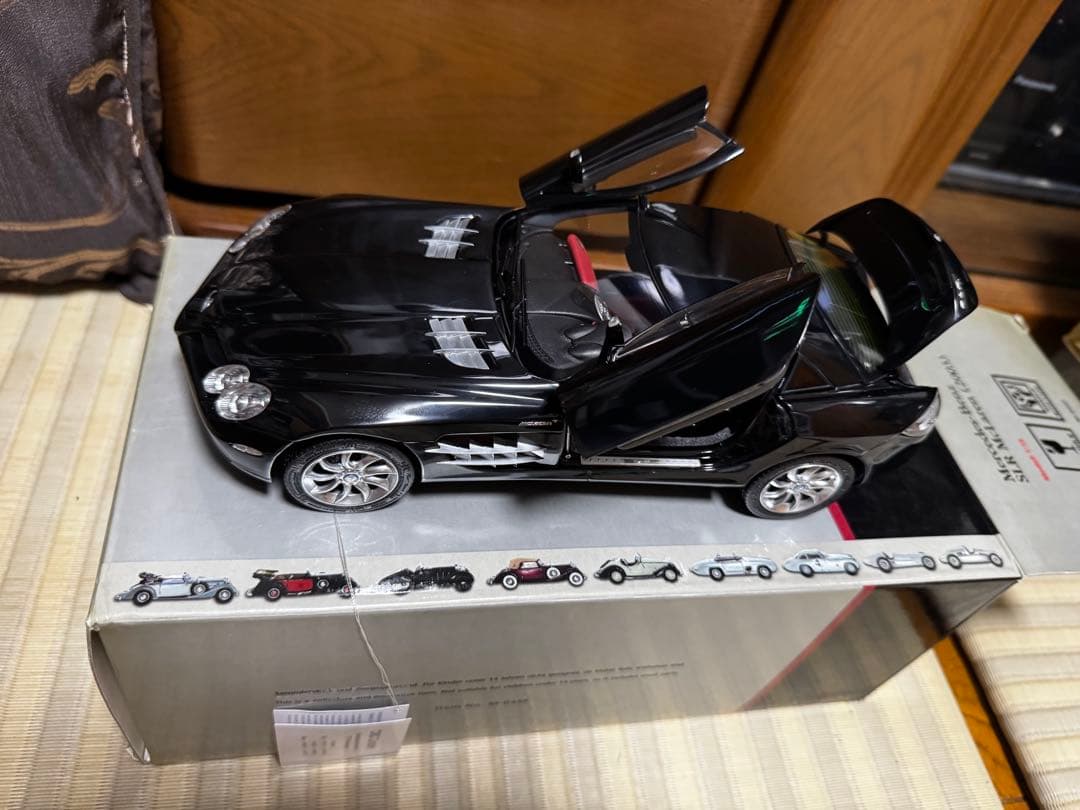 絶版　C￼MC 1/18 メルセデスベンツ￼ SLR McLaren ブラック