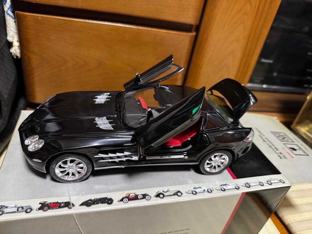 絶版　C￼MC 1/18 メルセデスベンツ￼ SLR McLaren ブラック