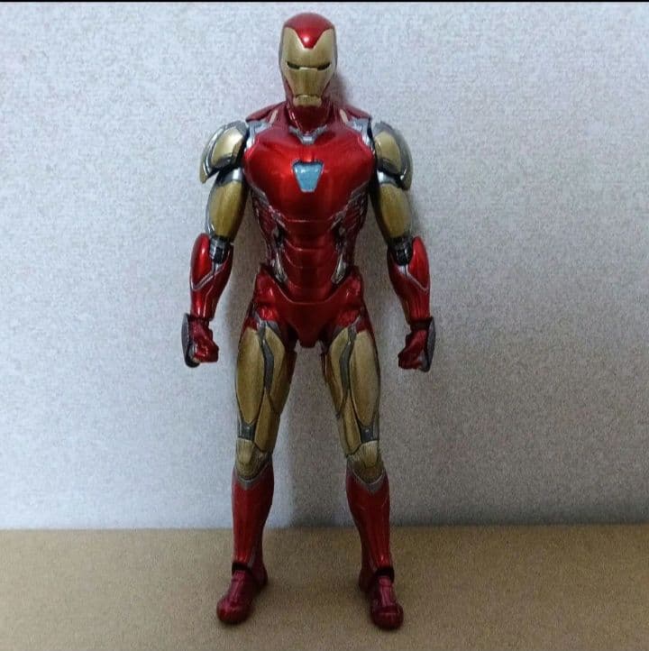 MAFEX アイアンマン マーク85 アベンジャーズ エンドゲーム