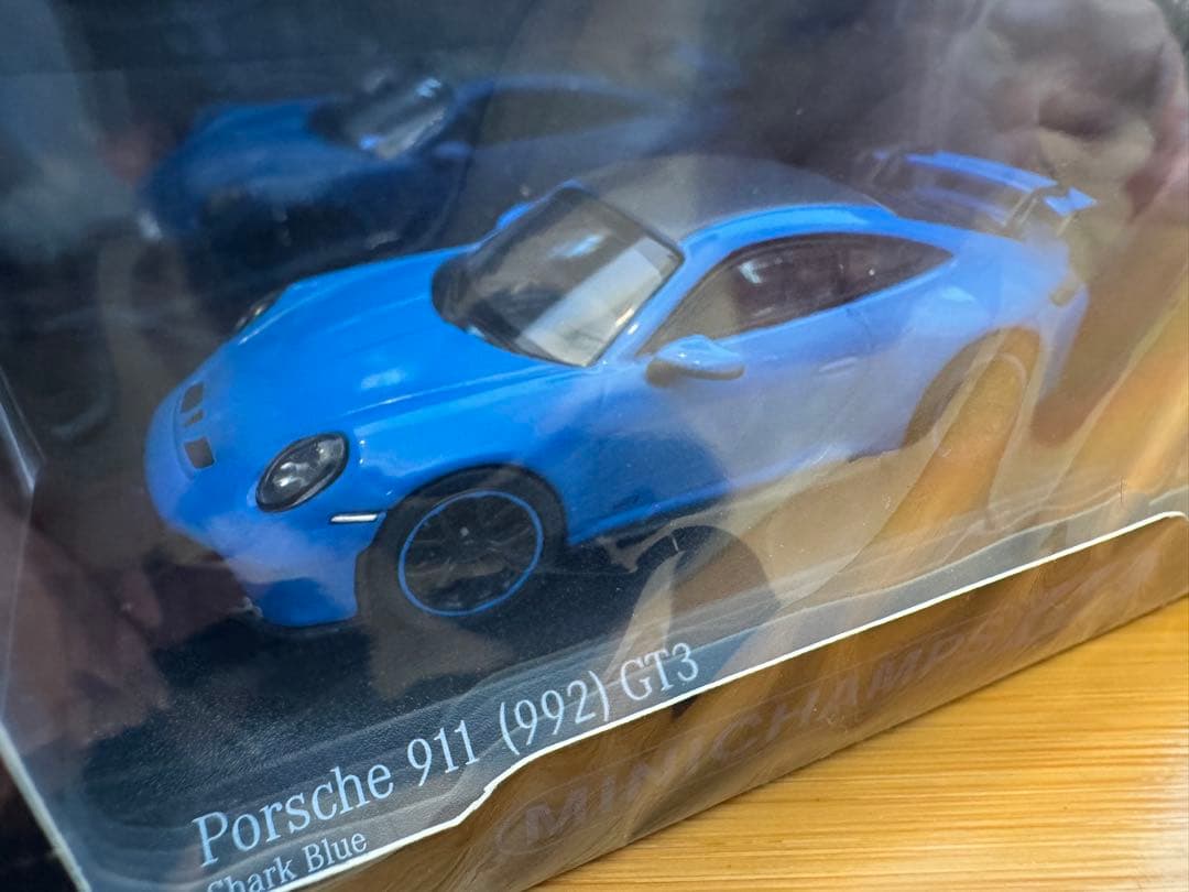 【MINICHAMPS】Porsche 911GT Shark Blue