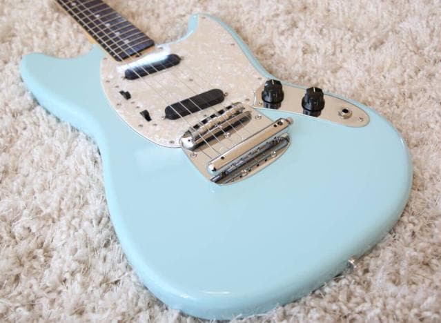 Fender Japan 60s Mustang ほぼ新品