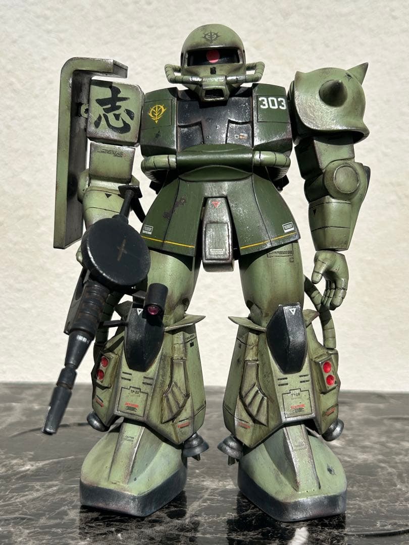 ガンプラ旧キットMSV 1/100 ザク06R筆塗装完成品