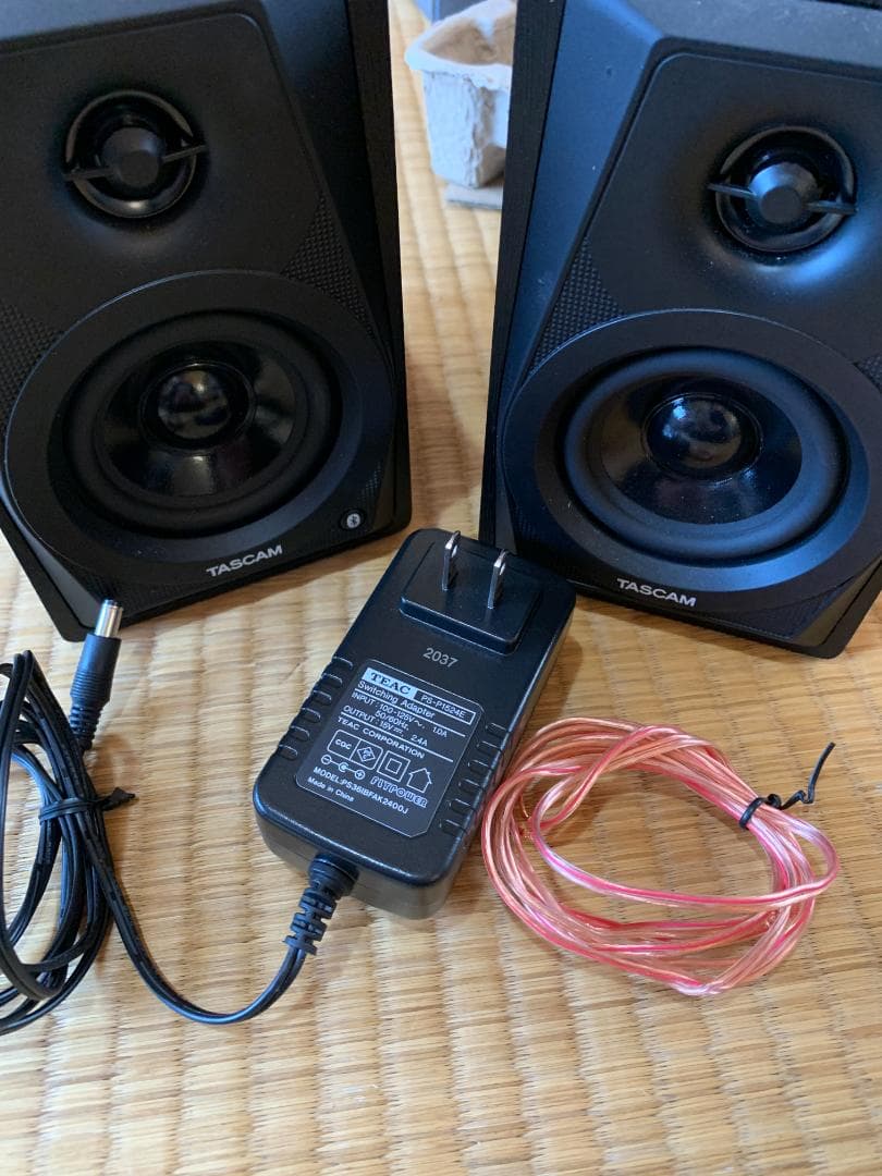 配信機器・PA機器・レコーディング機器 Tascam Monitors VL-S3BT Pair
